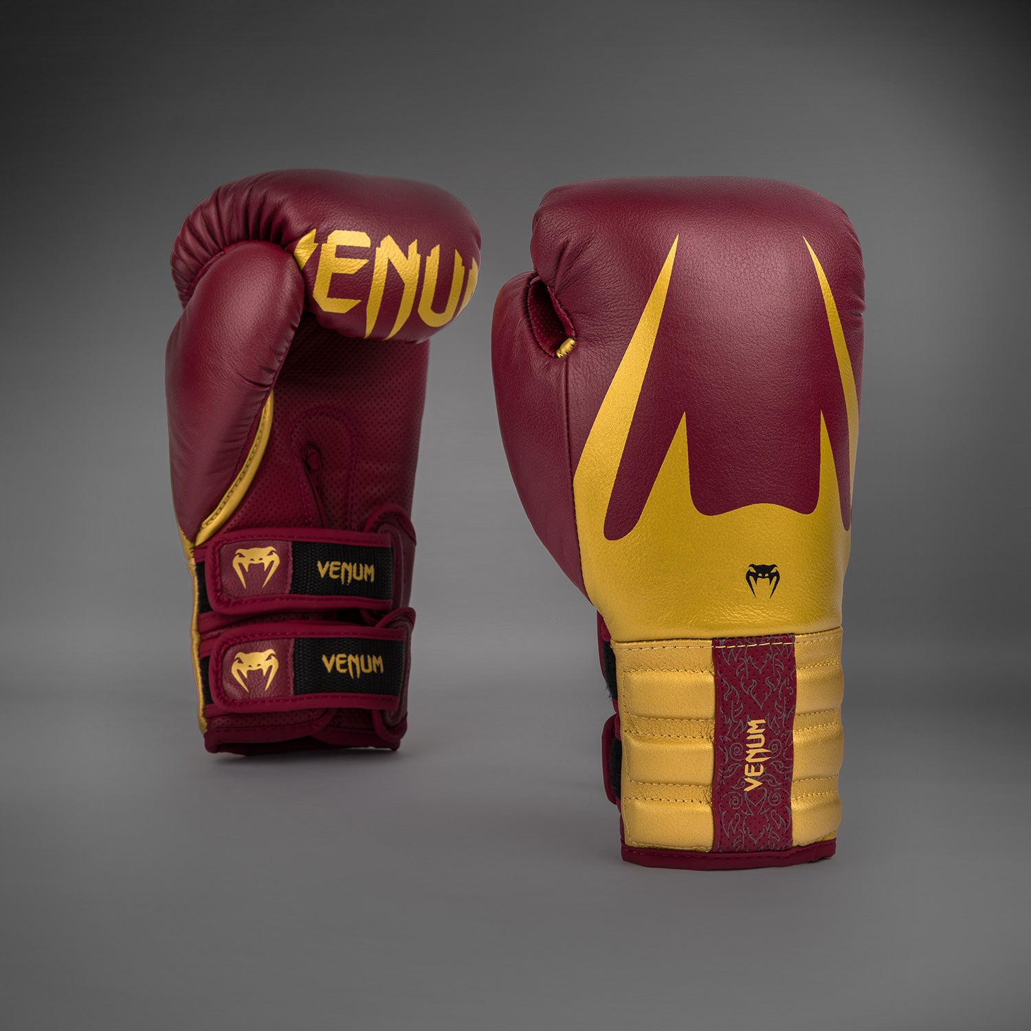 Gants de Boxe Venum Reverso - Rouge Cerise / Or - Venum France